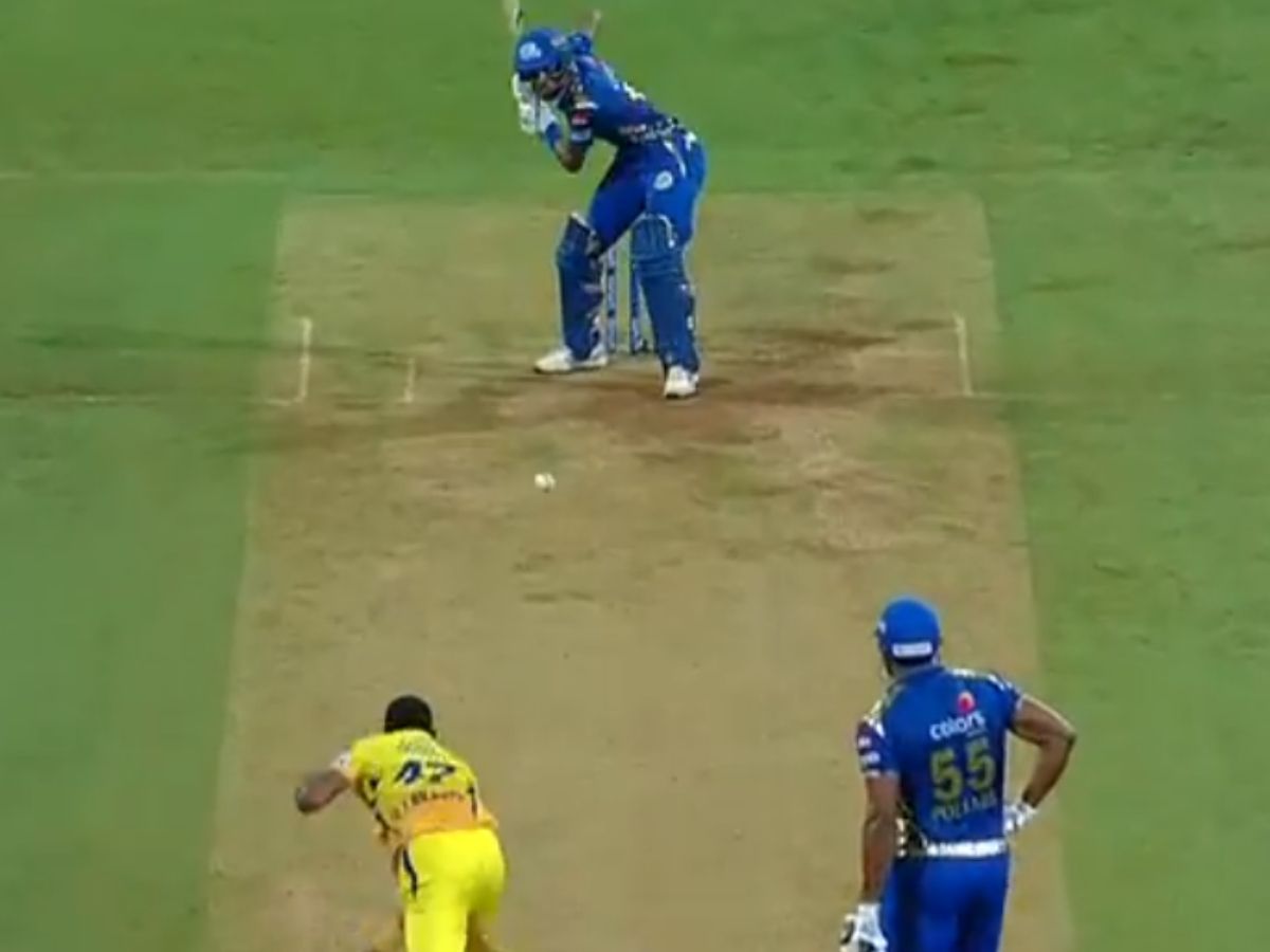 Watch: M.S. Dhoni Watches As Hardik Pandya Smashes The Dhoni Special ...
