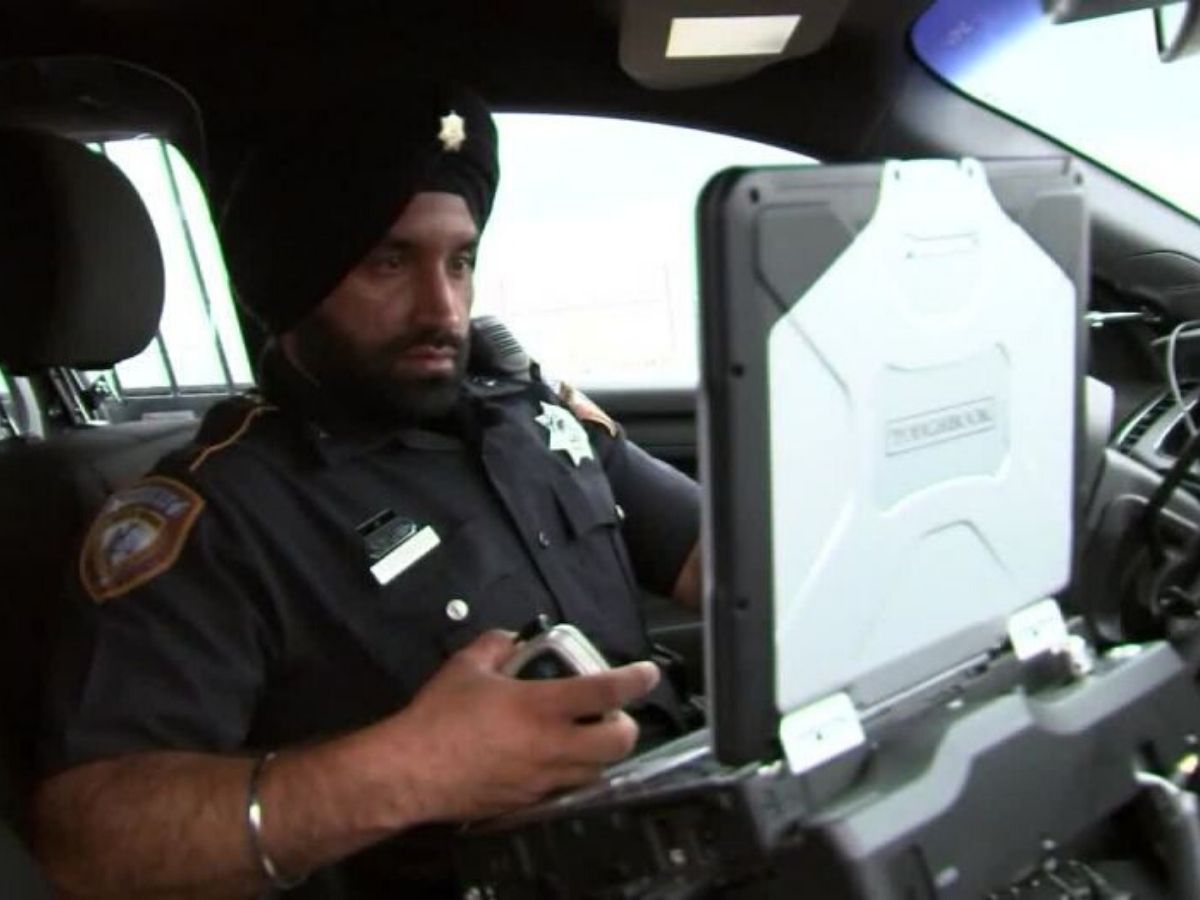 Houston Police Department Changes Uniform Code In Honour Of Sandeep ...