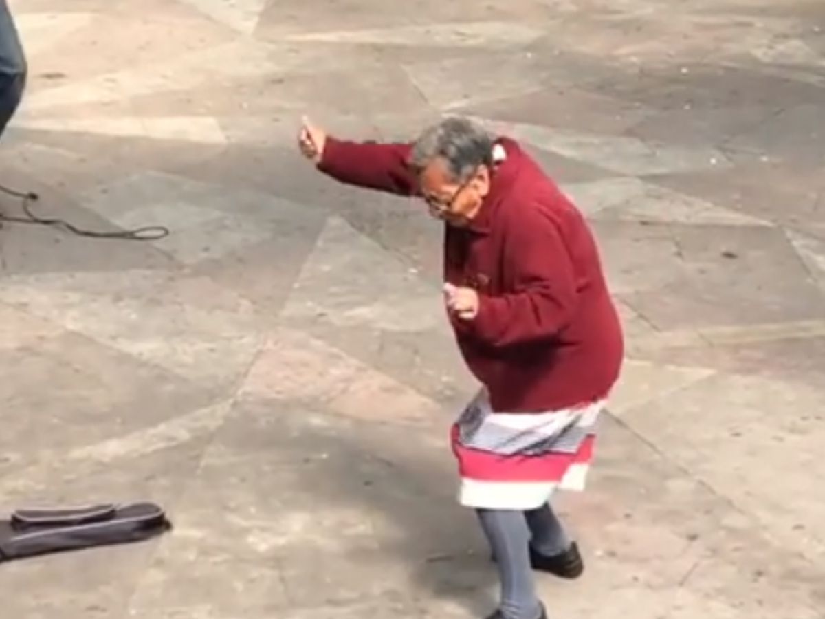 Heartwarming Video Shows Elderly Woman Dancing To A Busker's Tune ...