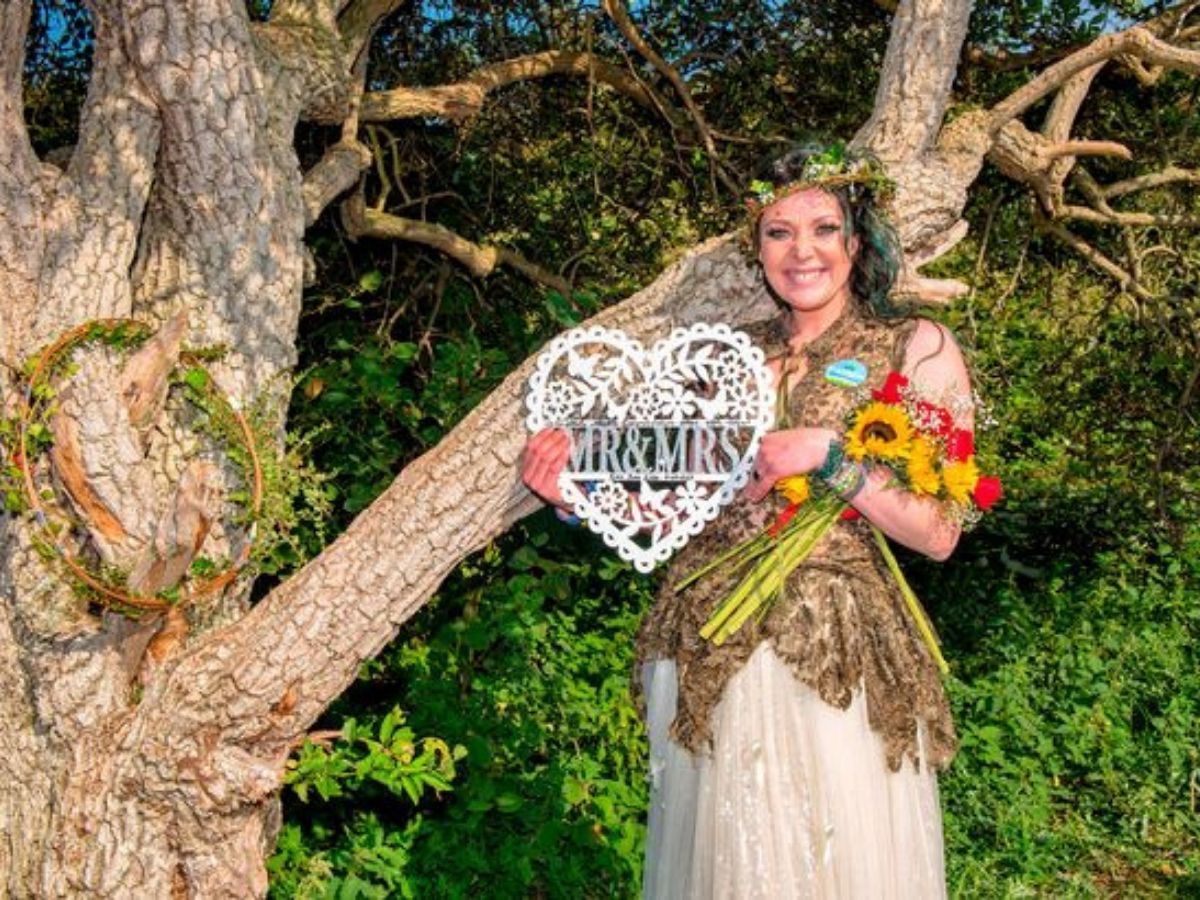 This Woman Married A Tree For A Very Good Reason!