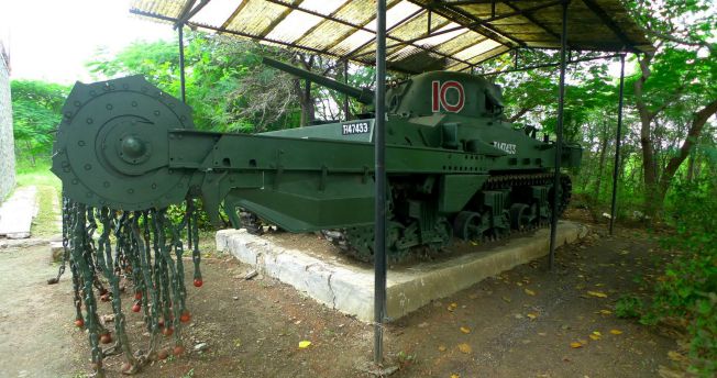 From Flying Tanks To A Tractor. Here Are 12 Of The Weirdest Army Tanks ...