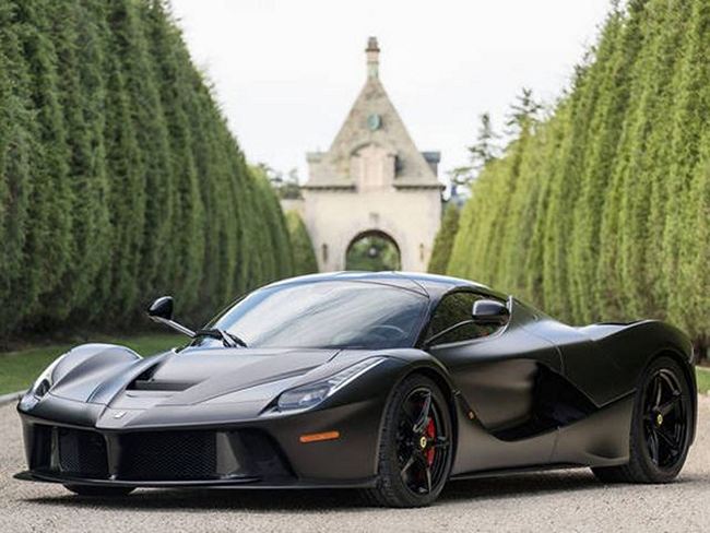 LaFerrari Of A Rare Colour Is Going Up For An Auction, Leaving Car ...