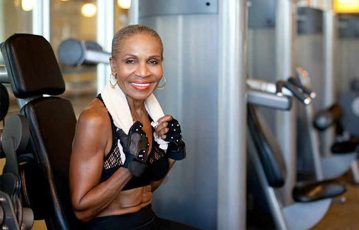 Meet Ernestine Shepherd - The 80-Year-Old Iron-Pumping Grandma Who's ...