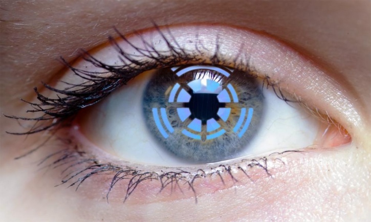 This Bionic Eye Lens Can Give You Superhuman Vision With An 8-Minute ...