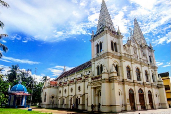 10 Fascinating Spots In God’s Own Country That You Must Explore