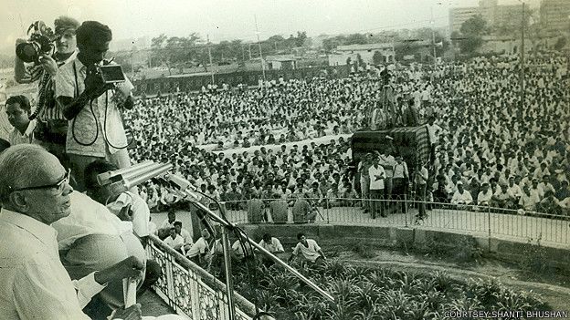 With BJP Disowning 'Acche Din', Here Are 5 Political Slogans That Were ...