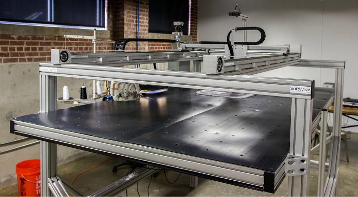 The Most Advanced Sewing Robot Can Make A T-Shirt With No Help, Match ...