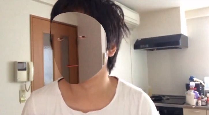 This Guy Made His Face Disappear Using iPhone X's AR Feature & It's The ...