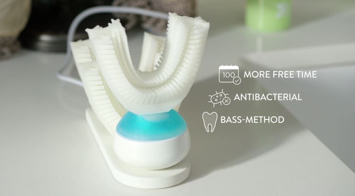 This Weird Looking Toothbrush Promises To Brush All Your Teeth At Once ...