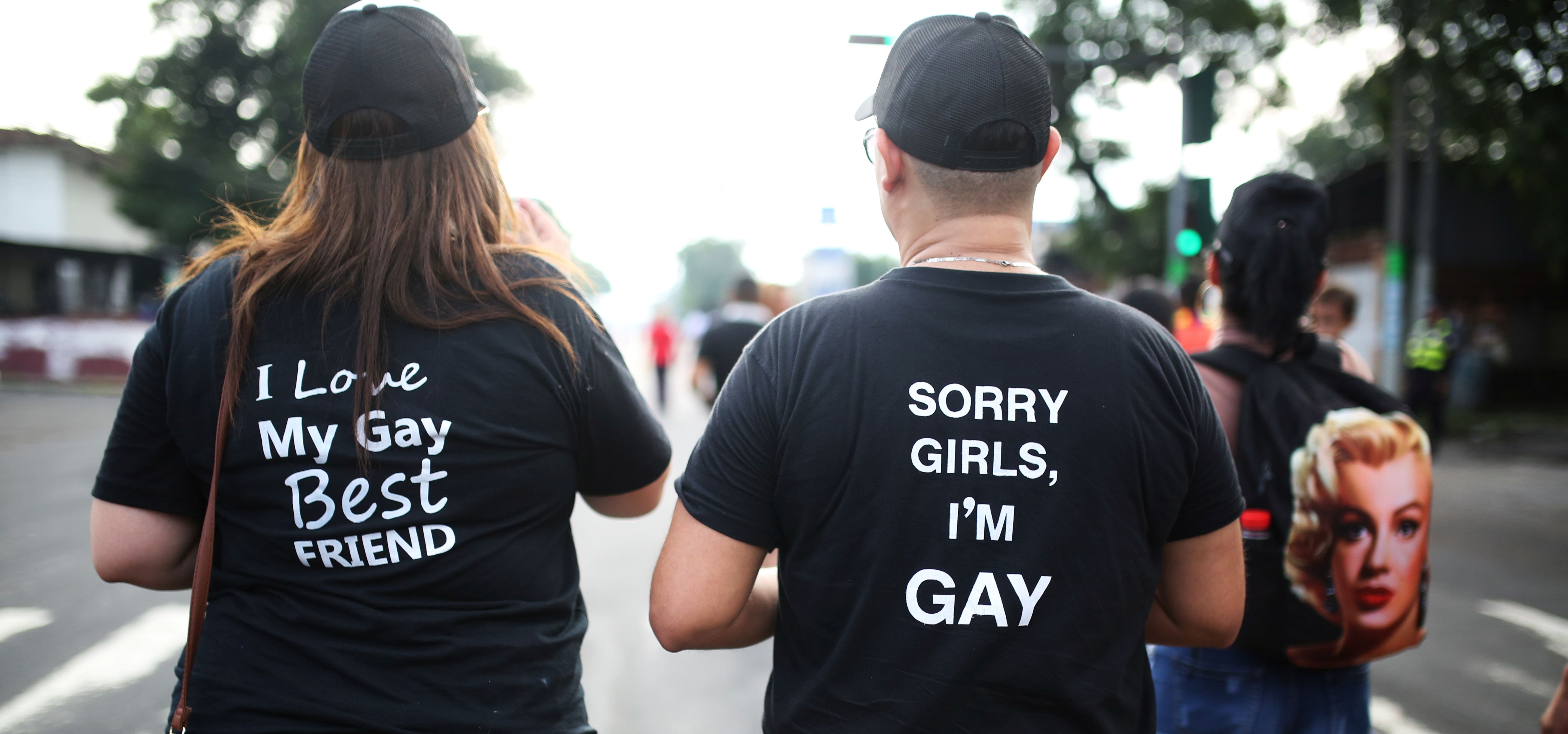 20 Pictures Of Annual Gay Pride Parades Across The World Share Message ...