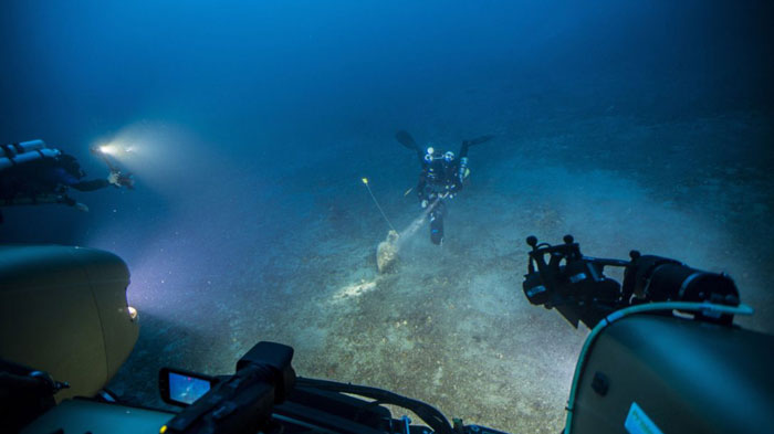 India Will Invest Rs 10,000 Crore In Deep Sea Mission To Dig Out Fuel ...