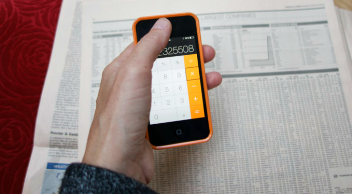 Apple's Badly Designed Calculator Hid A Backspace Function From iOS ...
