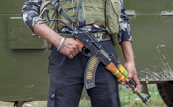 Pak Army Running For Cover As BSF Launches 'Operation Arjun' To Counter ...