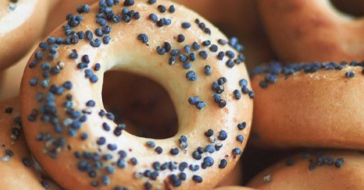 Woman In Labour Tests Positive For 'Drugs' After Eating Poppy Seed ...