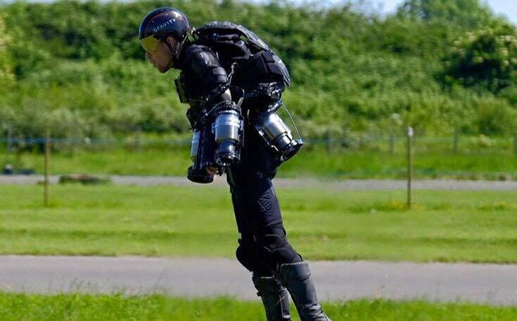 Richard Browning Invented A Flying Suit Like Ironman, Reaching A World ...