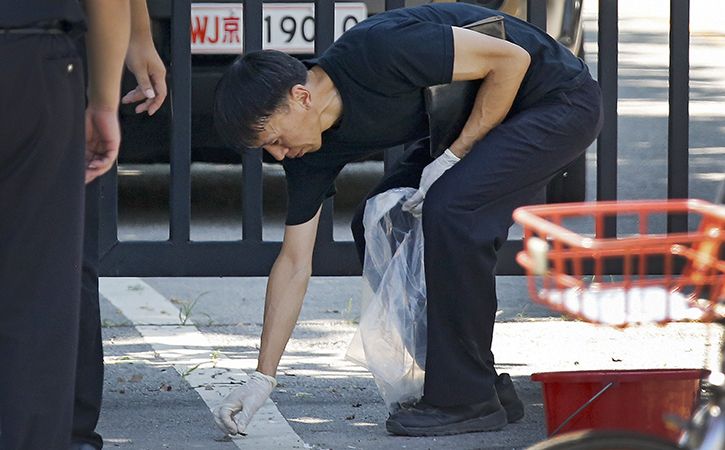 Chinese Man Tries To Bomb US Embassy In Beijing, It Explodes In His Own ...