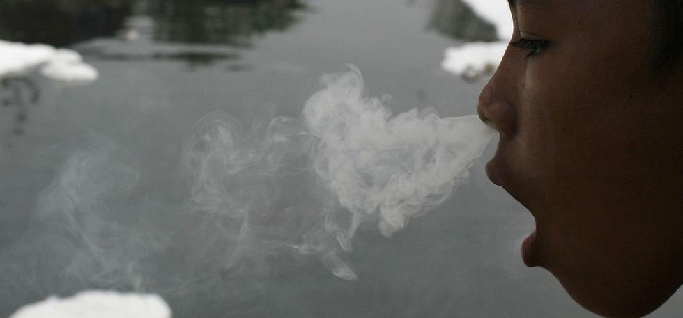 Child Smokers Are On The Rise In India As Study Finds Over 6.25 Lakh ...