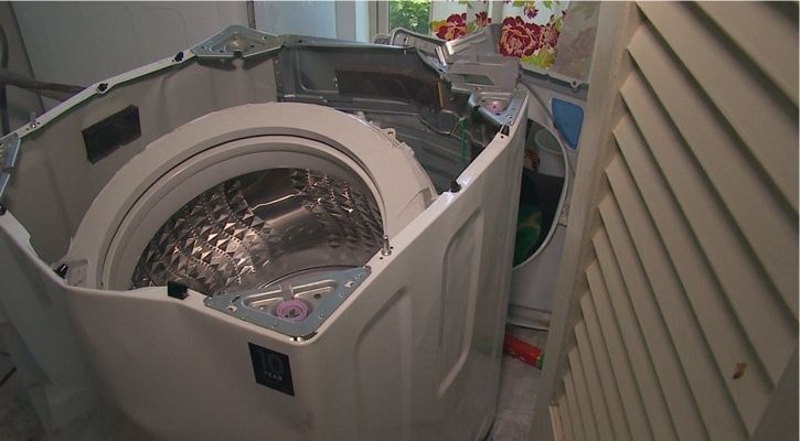 A Samsung Washing Machine Just Exploded And Sent Dangerous Shrapnel ...