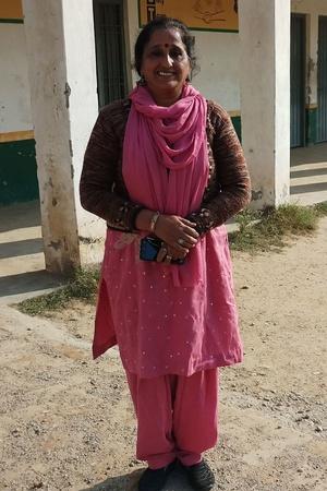 Swimsuit Model Mara Martin Wins Hearts As She Breastfeeds Her Daughter ...