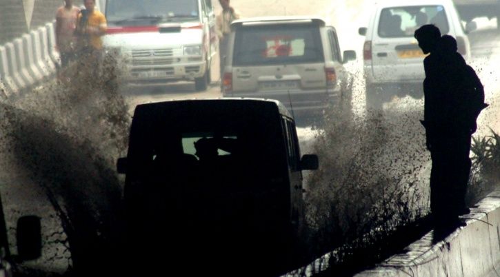 Woman Steals Car At Gunpoint To Impress Relatives At Family Wedding In ...