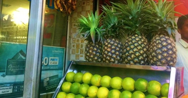 MP Juice Seller Who Was Cheating People By Using Poor Quality Fruits ...