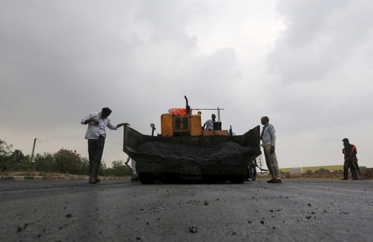 India On Fast Track: Around 30 Km Of Highways Were Built Every Day In ...