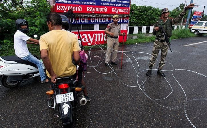 kashmir:Let The Pictures Speak, 21 Images Show What's Happening In ...