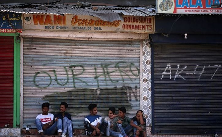 kashmir:Let The Pictures Speak, 21 Images Show What's Happening In ...