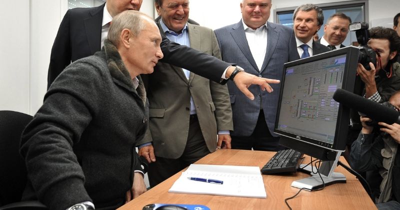 Russian President Vladimir Putin Reportedly Still Uses Windows XP