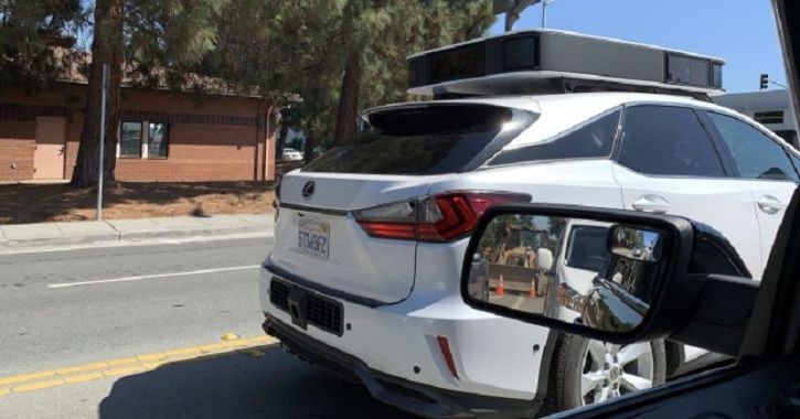Apple's Self Driving Car Spotted Testing With A New And Improved Sensor ...