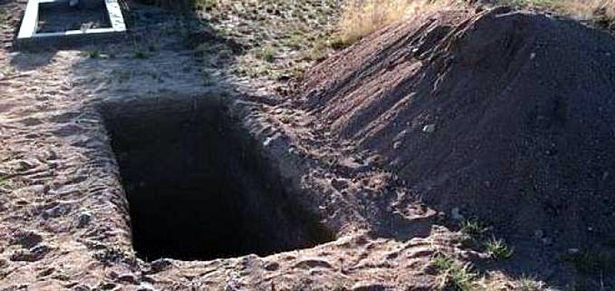 Woman Digs Herself Out Of Grave After 'Being Beaten And Buried Alive By ...
