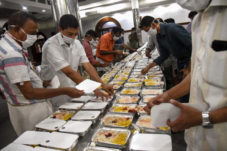 Rich Families In Rajasthan Are 'Ordering' Food Packets Meant For Poor ...