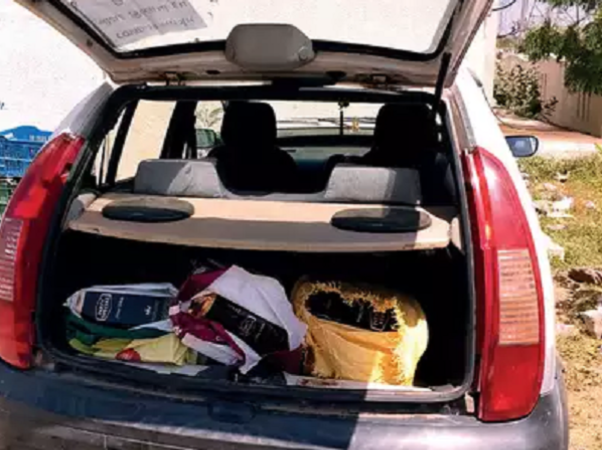 Disguise Gone Wrong: 2 Gujarat Men Caught Smuggling Liquor On Pretext ...