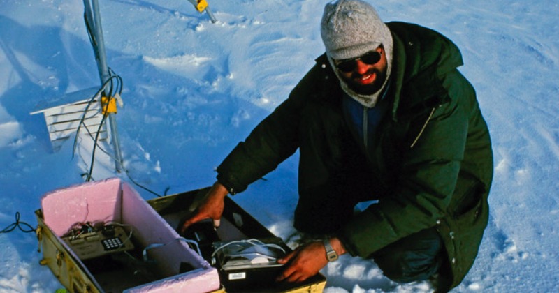 Two Arctic Ice Caps Have Vanished, NASA Data Shows Global Warming ...