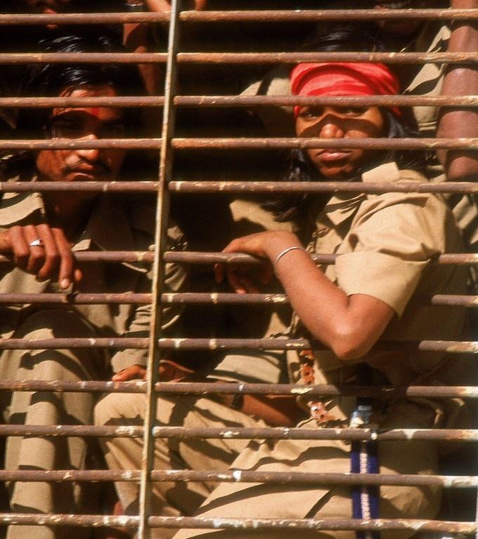 Phoolan Devi की कहानी: जिसने पहले दर्द सहा, फिर हथियार उठाया और बिछा ...