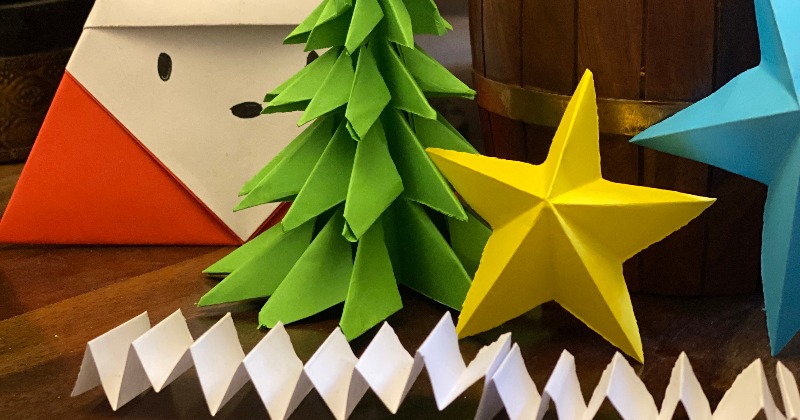 DIY Guide To Origami Christmas Star