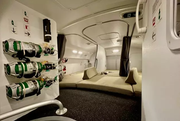 Resting Space Cabin Crew Uses To Relax During Long Flights