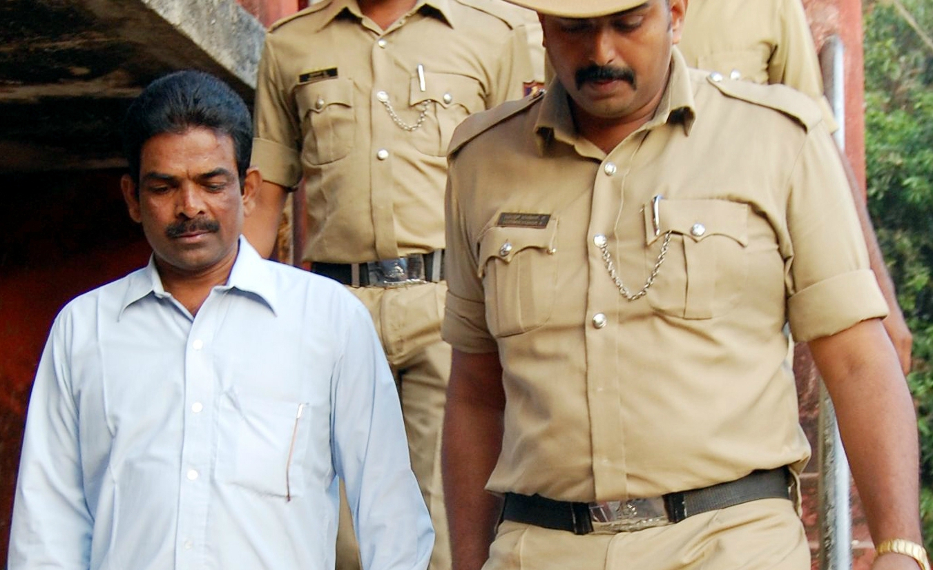 Ex-School Teacher 'Cyanide' Mohan Who Raped & Killed 20 Women, Gets ...