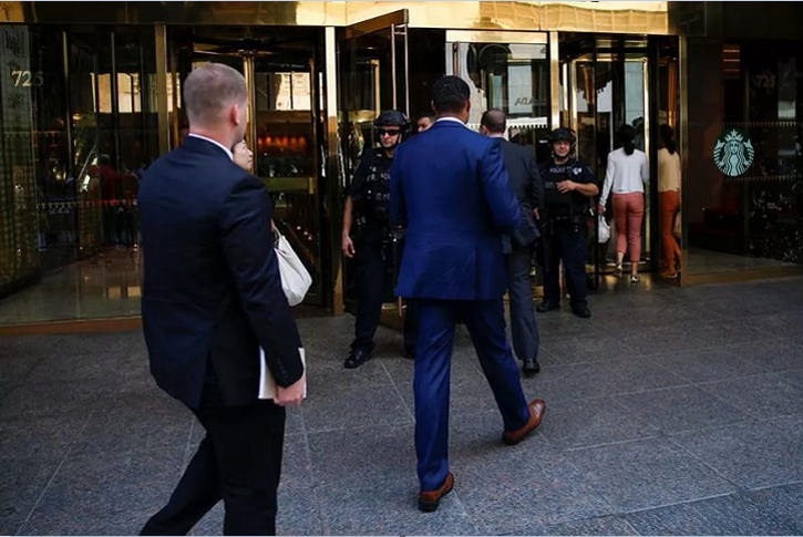 If You Think Your Job Is Difficult, Take A Look At What POTUS' Secret ...