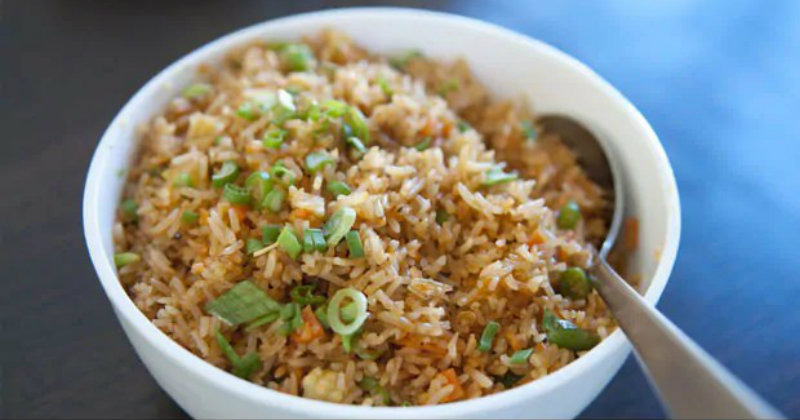 How To Cook Best Fried Rice: It's All About The Pan Tossing Technique ...