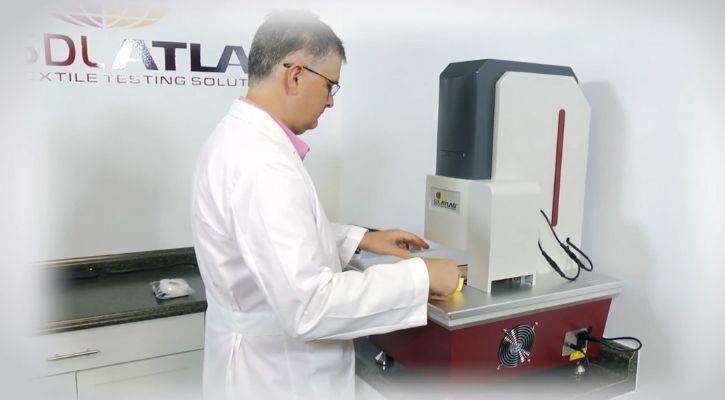 IIT Delhi Researchers Build Cheap Fabric-Feel Tester To Help Your ...