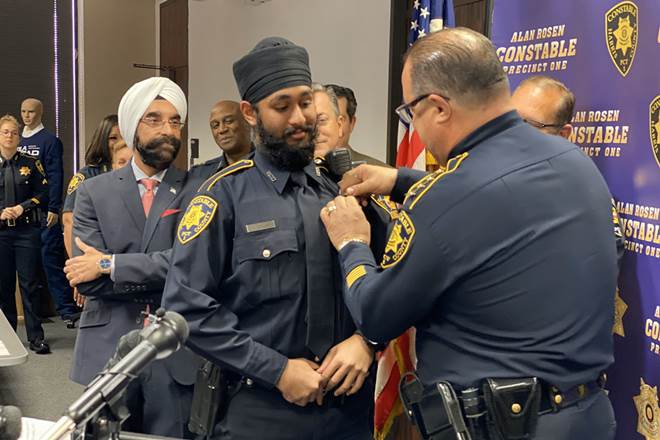 Scripting History: Sikh Man Becomes US' Harris County's First Turban-Wearing Deputy Constable