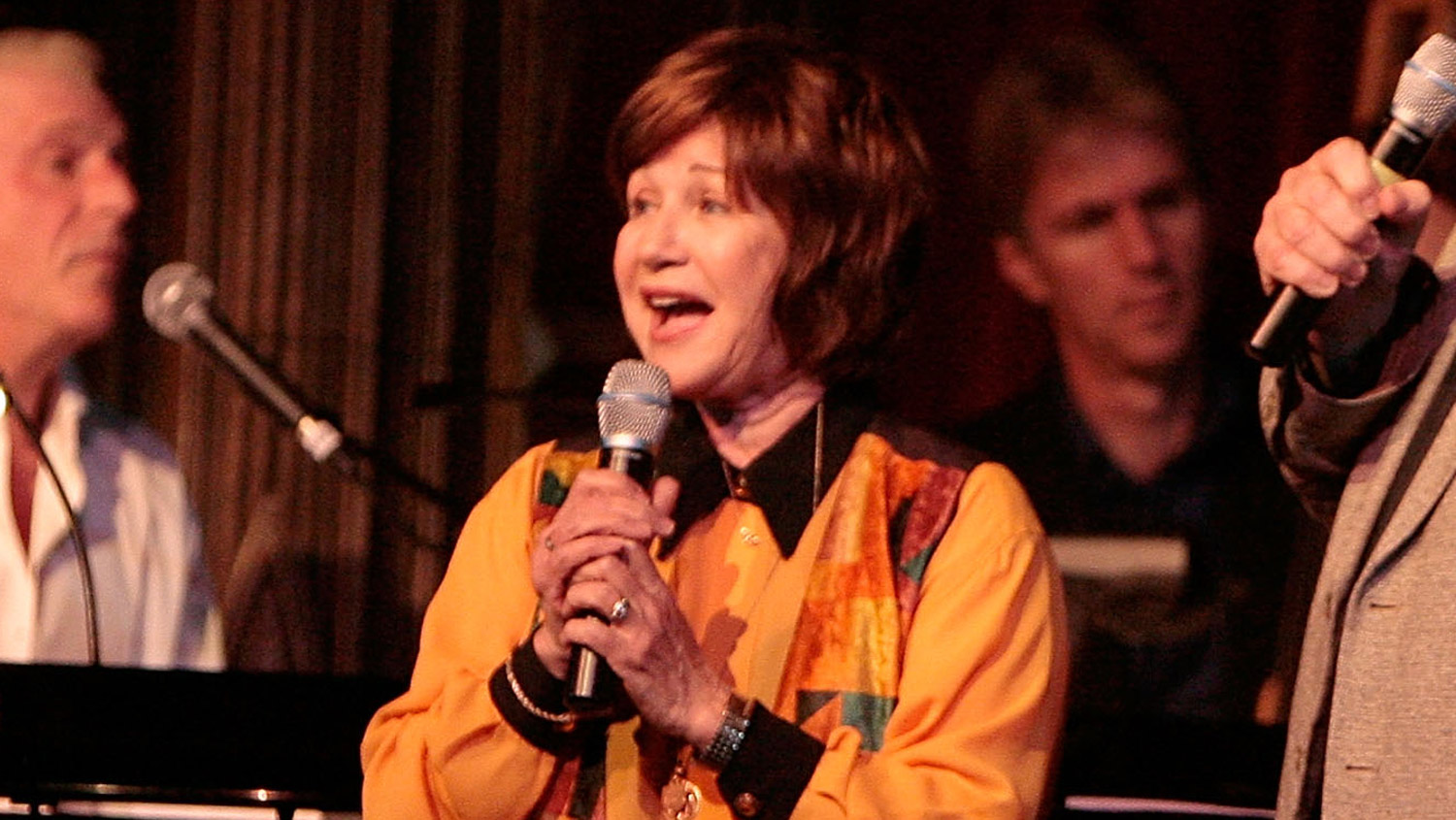 Fans Mourn The Passing Of 'Modern Family' Actress Marsha Kramer At The ...