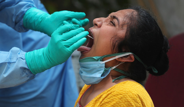 Pregnant Woman Delivers Standing In Queue For COVID-19 Test