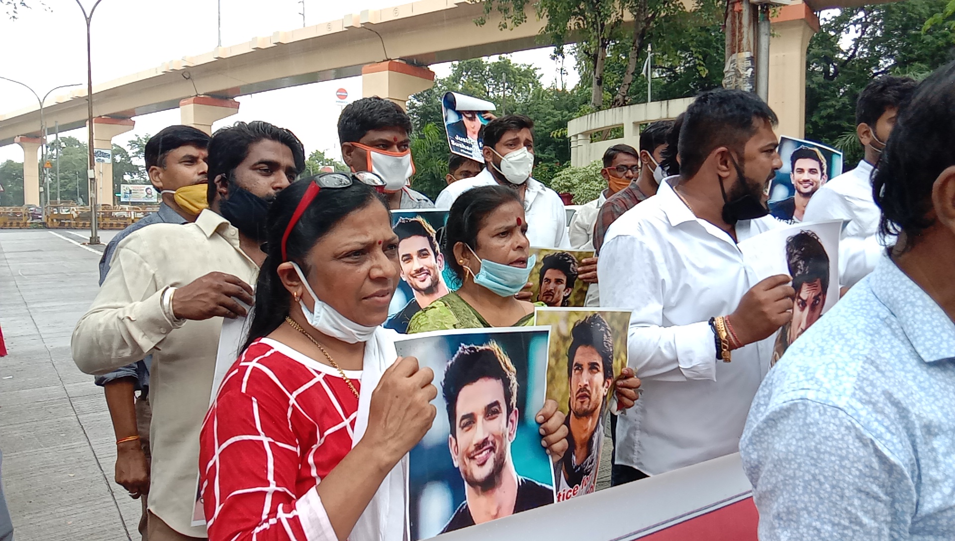 Karni Sena Demads CBI Probe In Sushant's Death Case, Threatens To Block ...