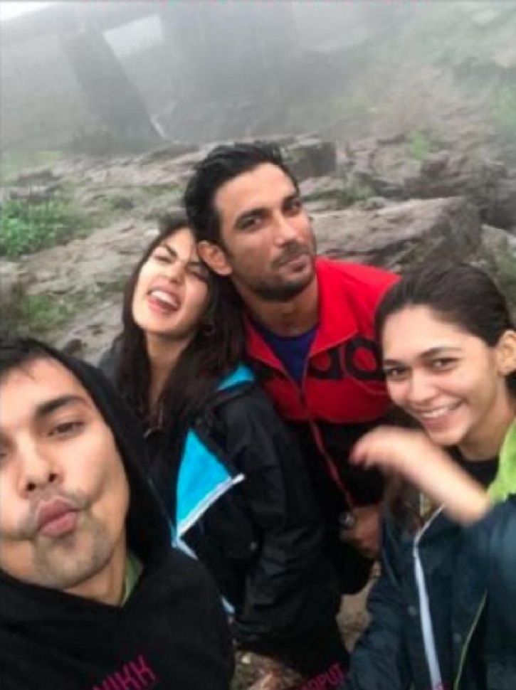 Sushant Singh Rajput & Rhea Chakraborty: A Love Story That Turned Into ...