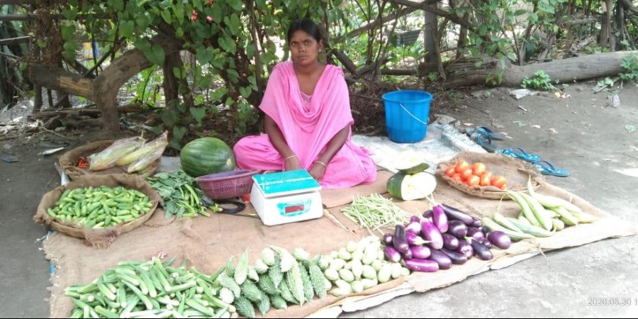 18-YO Archer From Jharkhand Forced To Sell Vegetables To Survive ...