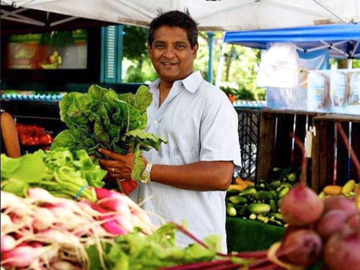 Top Chef Floyd Carloz Dies At 59 Due To Coronavirus In New York