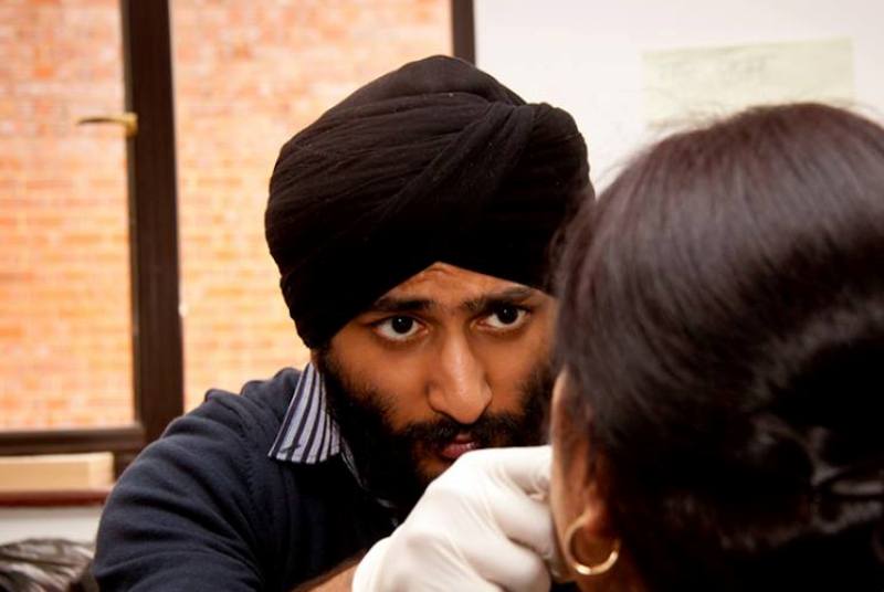 Sikh Doctors Treating Covid-19 Patients In UK Complain About Being ...