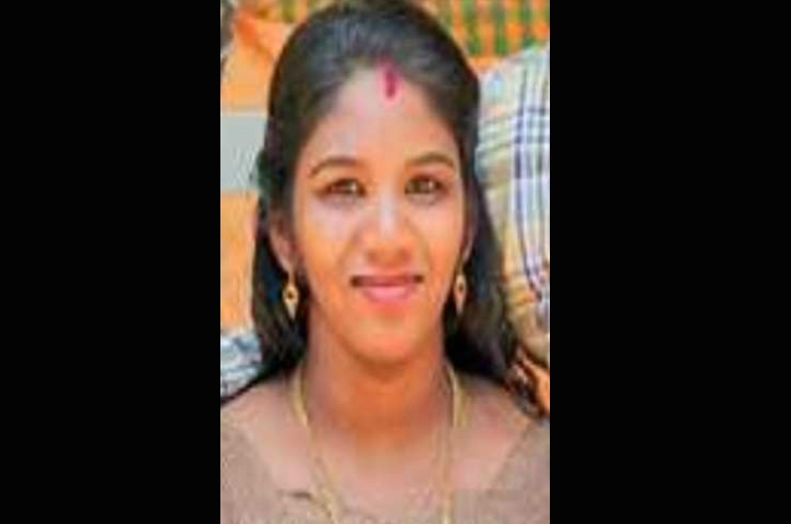 Kerala Woman Dies Of Second Snake Bite In A Month, Turns Out It Was A ...